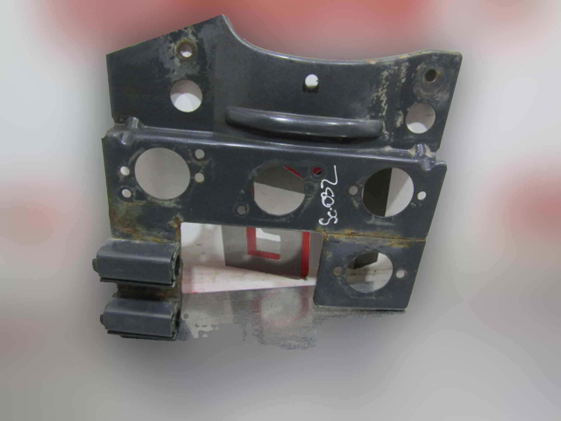 Кронштейн розеток Scania P, R, G