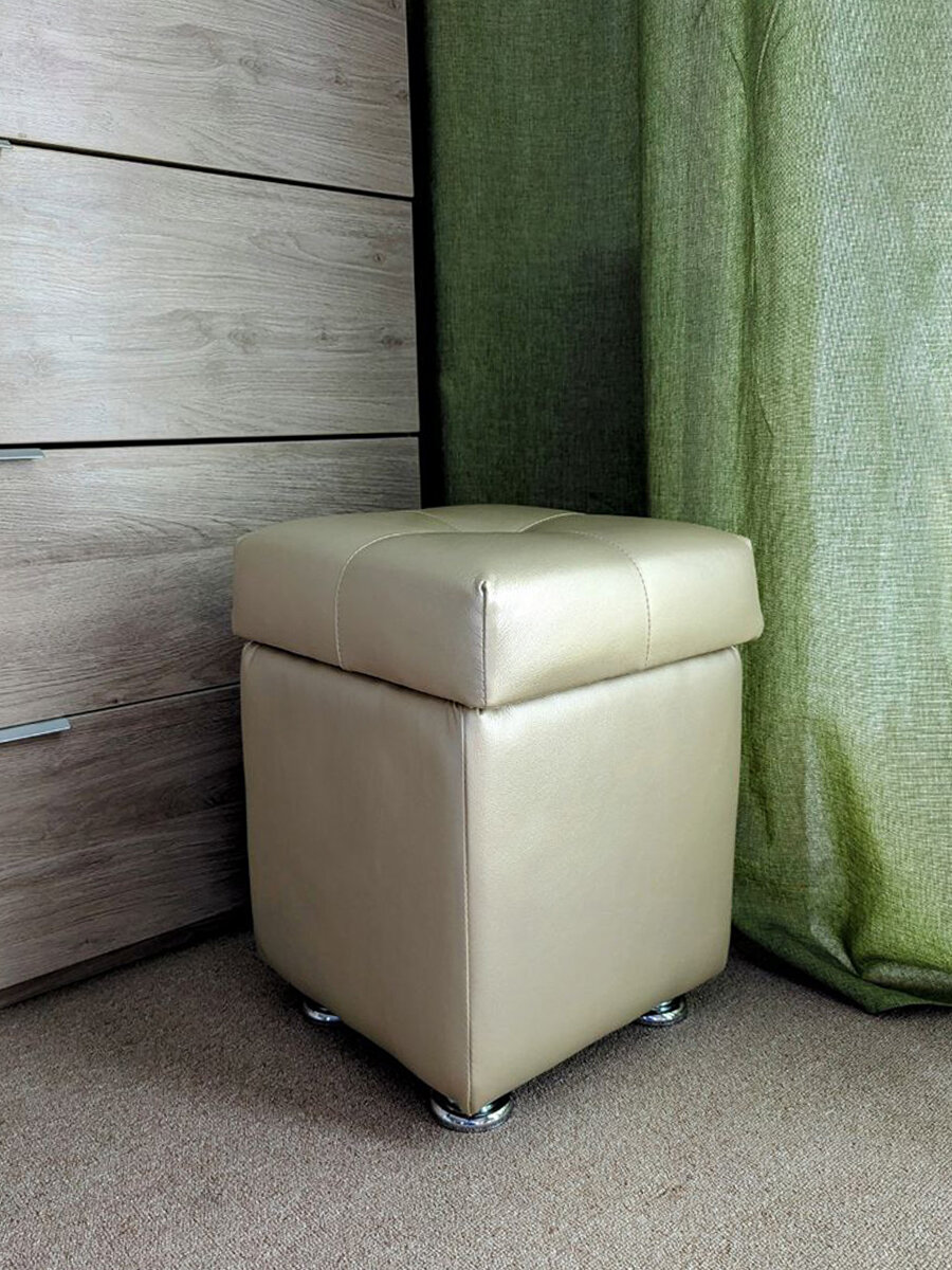 Прочный пуфик для прихожей и спальни, Искусственная кожа,33х33х44 см.