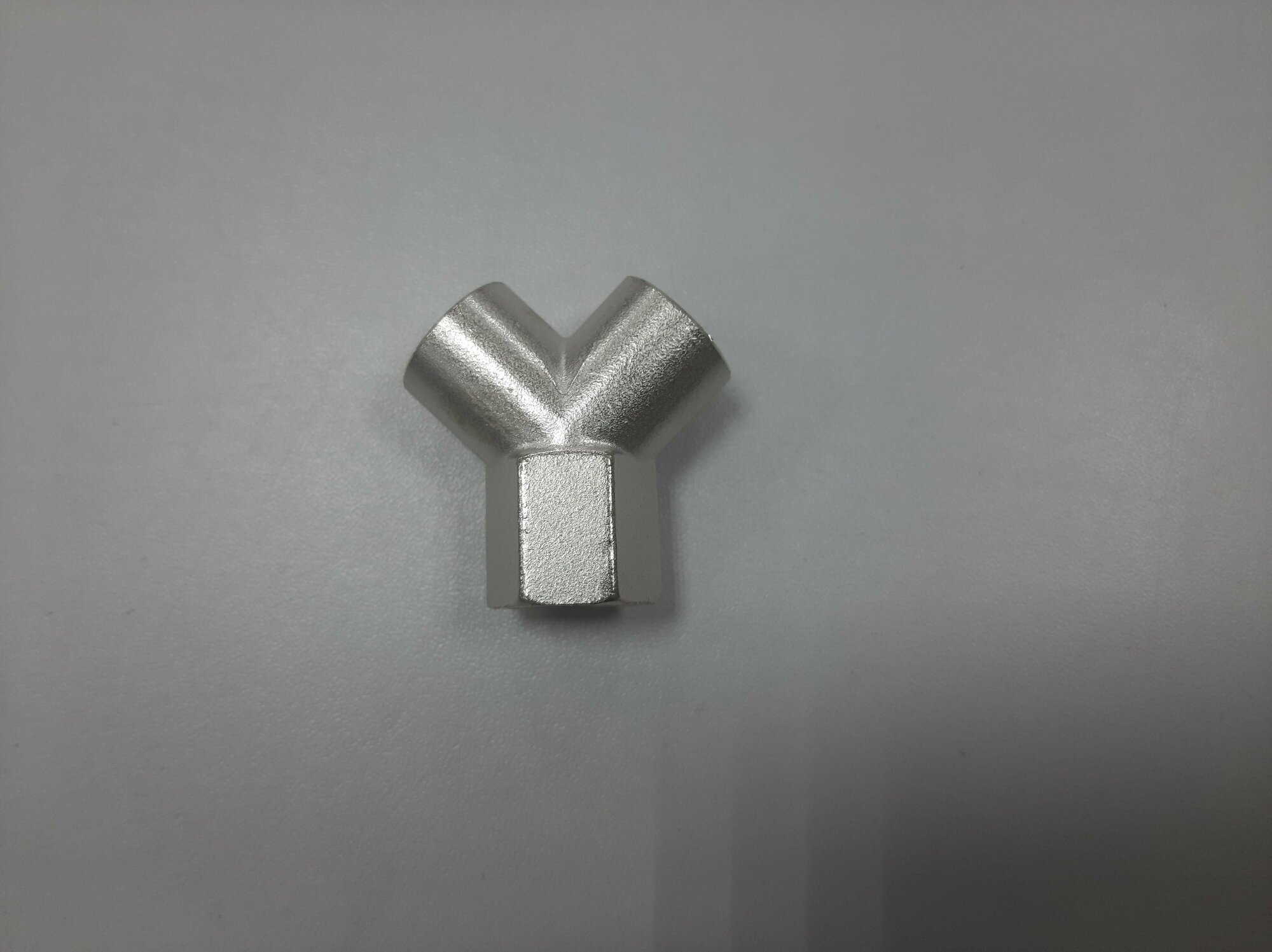 Тройник Y-образный FFF1/4" для пневмоинструмента Nordberg