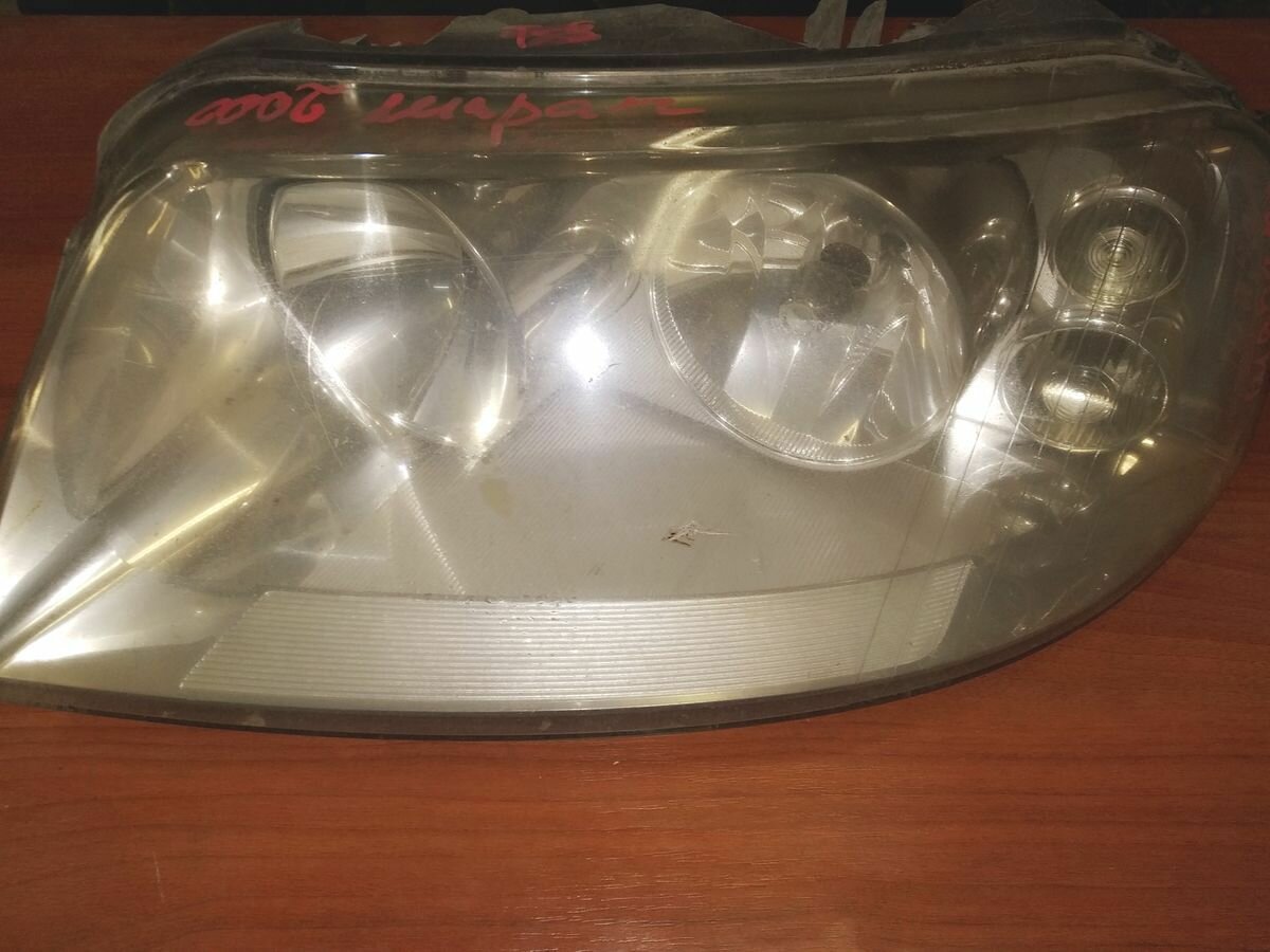 Фара передняя левая Volkswagen Sharan рест 2000-03 7M3941015AA
