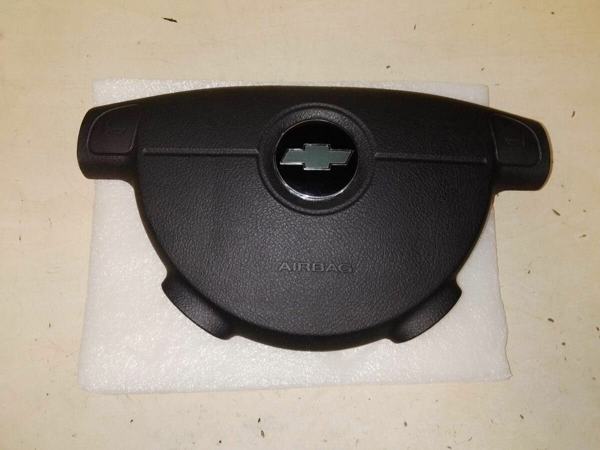 Подушка безопасности в руль Chevrolet Lacetti 96654843