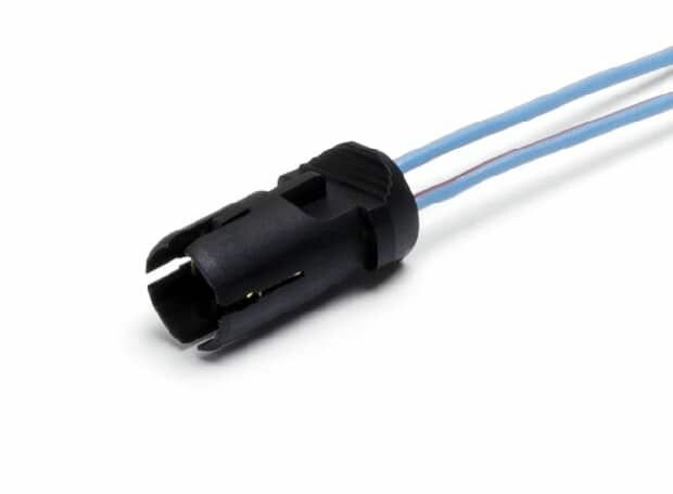 Разъем, патрон с проводами MG631720 для бесцокольной лампы T10 W5W