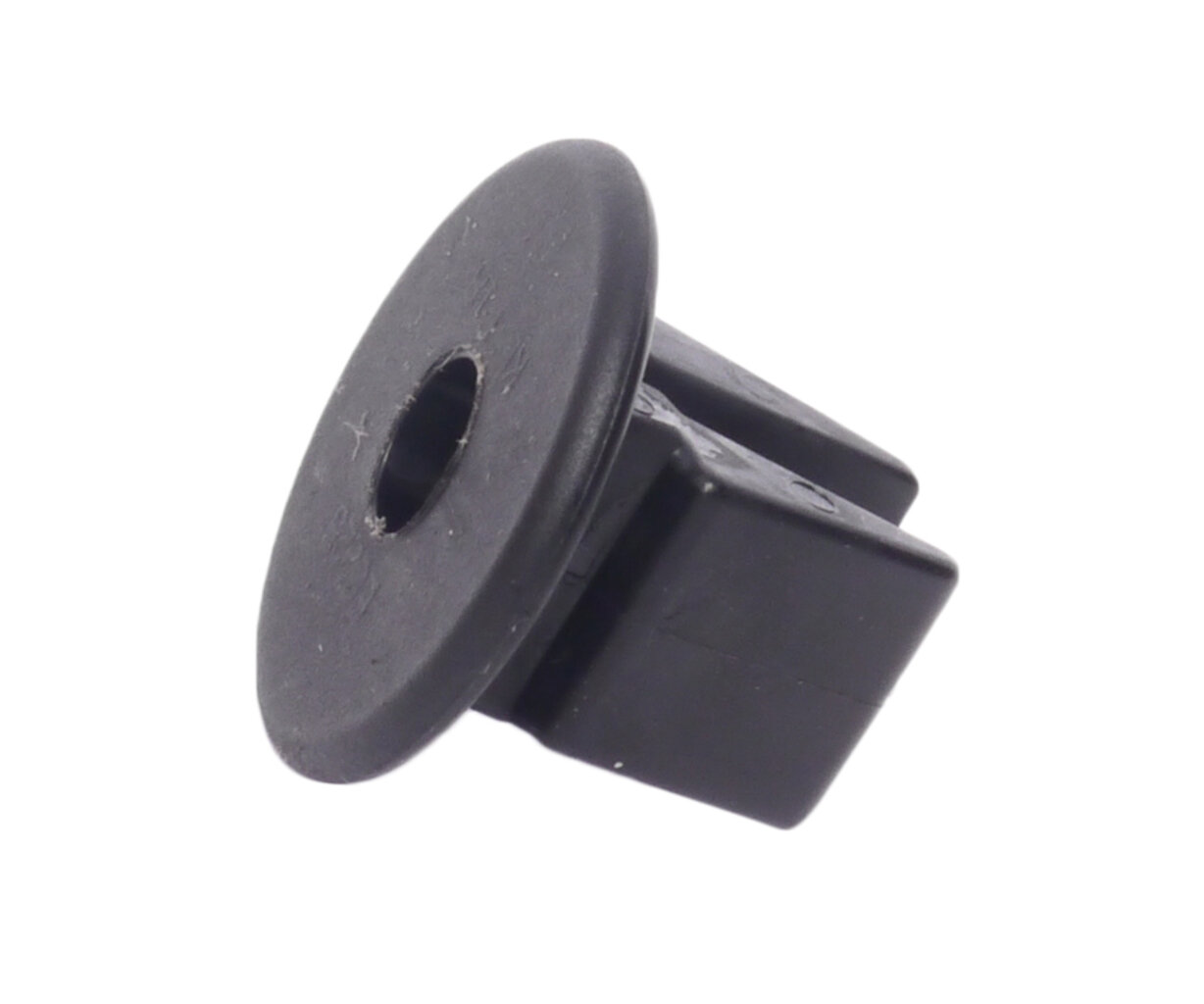 Клипса HYUNDAI Accent тагаз подкрылка OE