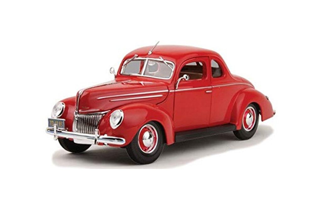 Модель коллекционная MAISTO Ford deluxe coupe 1939 red / форд делюкс красный