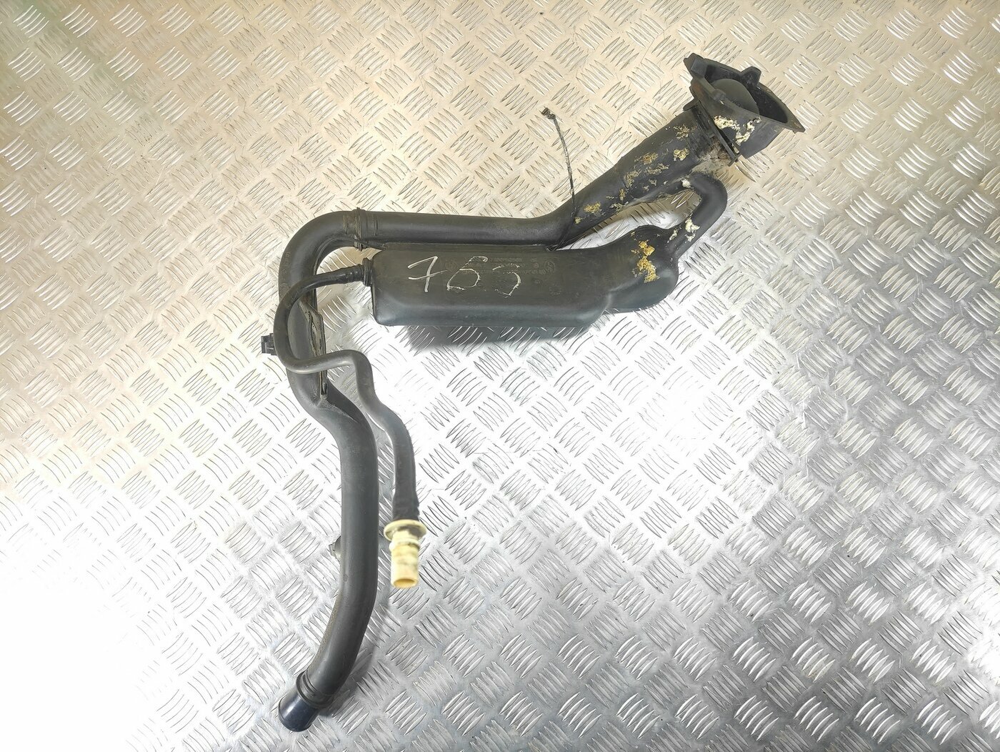 Горловина топливного бака RENAULT CLIO 1998-2008 7700416901