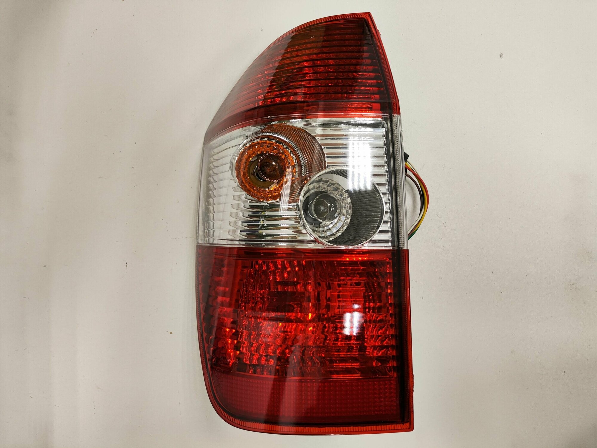 Фонарь задний левый CHERY Vortex Tingo [1.8 16V 5AMT внедорожник]