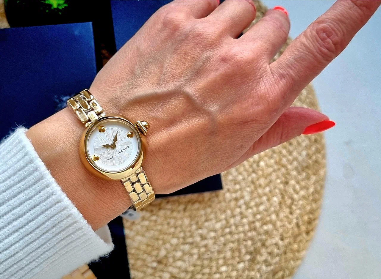 Наручные часы