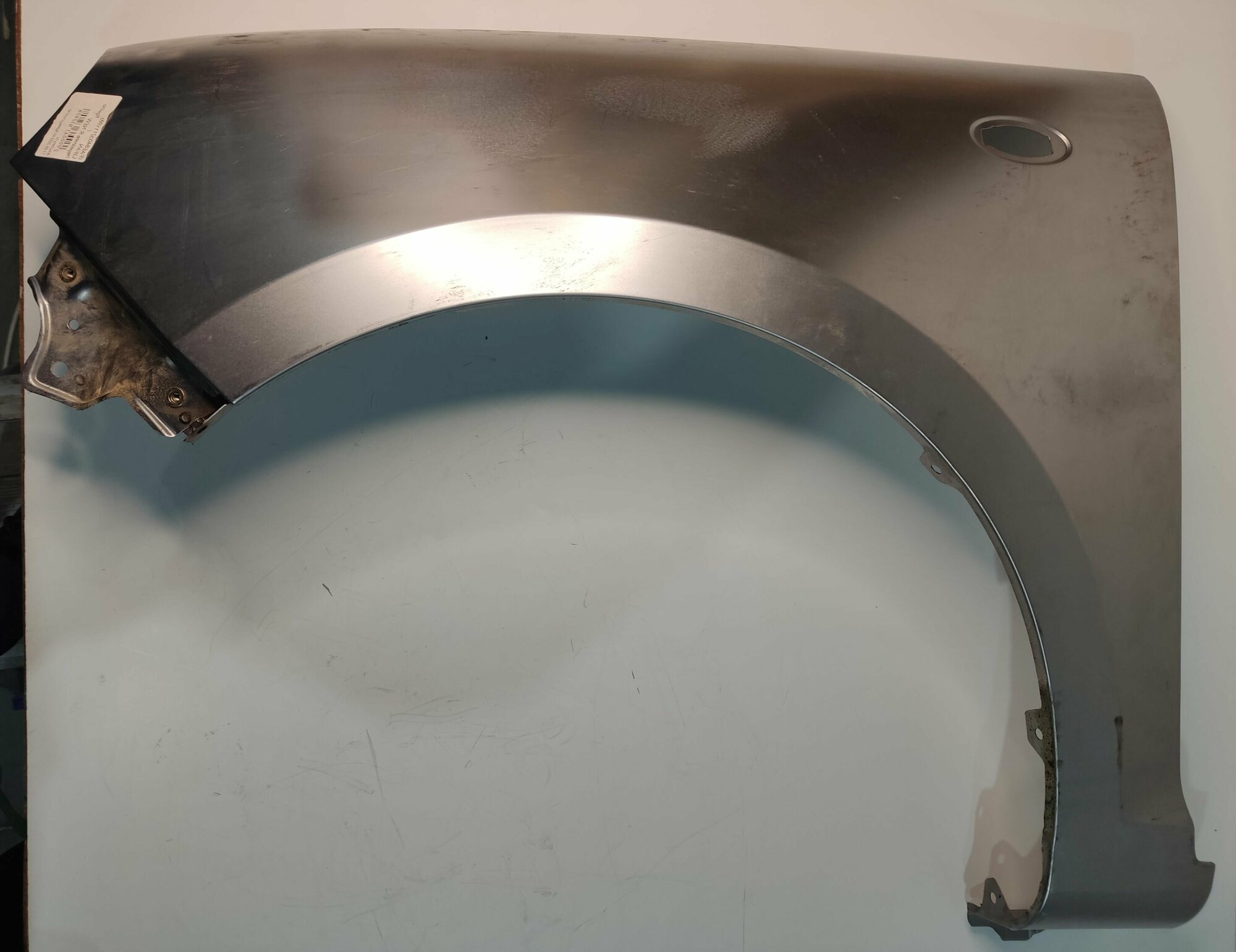 Крыло левое Lifan Smily NEW (330) [1.3 16V CVT хетчбэк] FAE8403111Y98