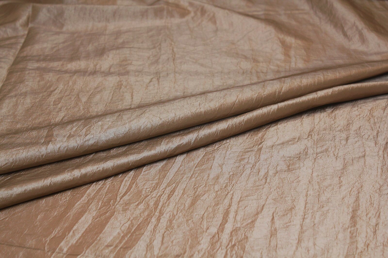 Ткань Тафта-креш шанжан тёмно-бежевая, ш142см, 0,5 м