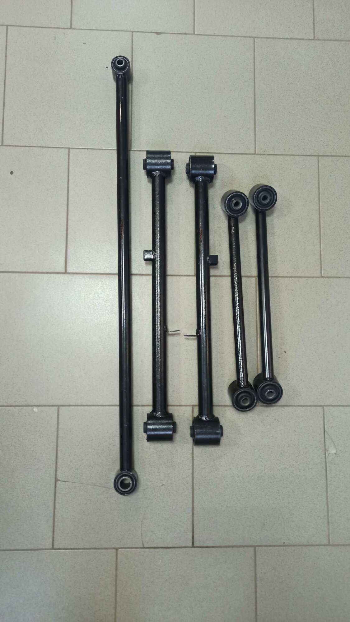 Комплект реактивных тяг задней подвески ховер н2 н3 н5 Hover