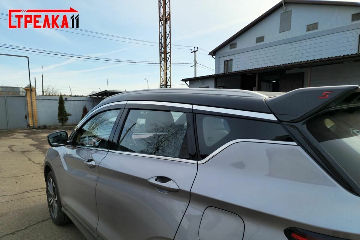 GEELY COOLRAY SX11 2018-н. в. - 2D Дефлекторы окон с хром полосой
