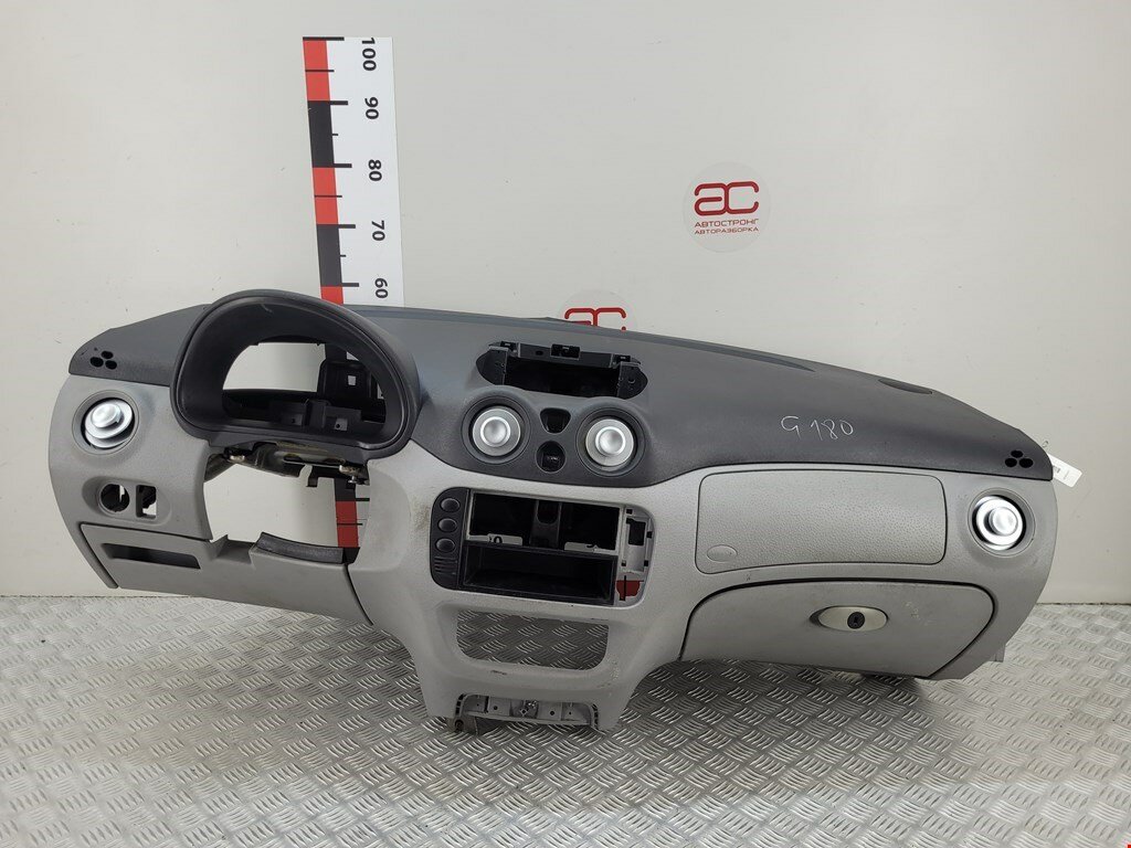 Торпедо (парприз панель приборов панель передняя) Citroen C3 1 8211CG арт. 1765188