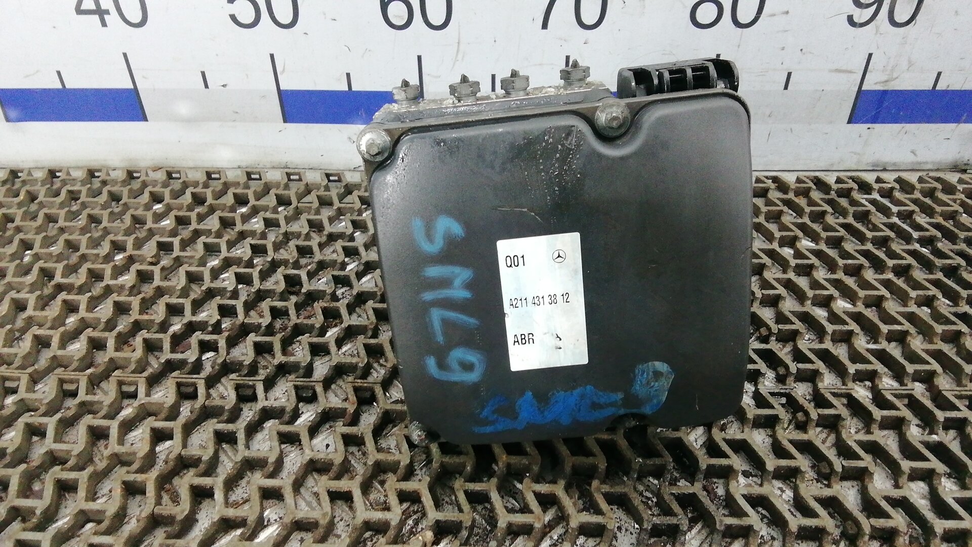 Блок ABS MERCEDES BENZ E-CLASS W211
