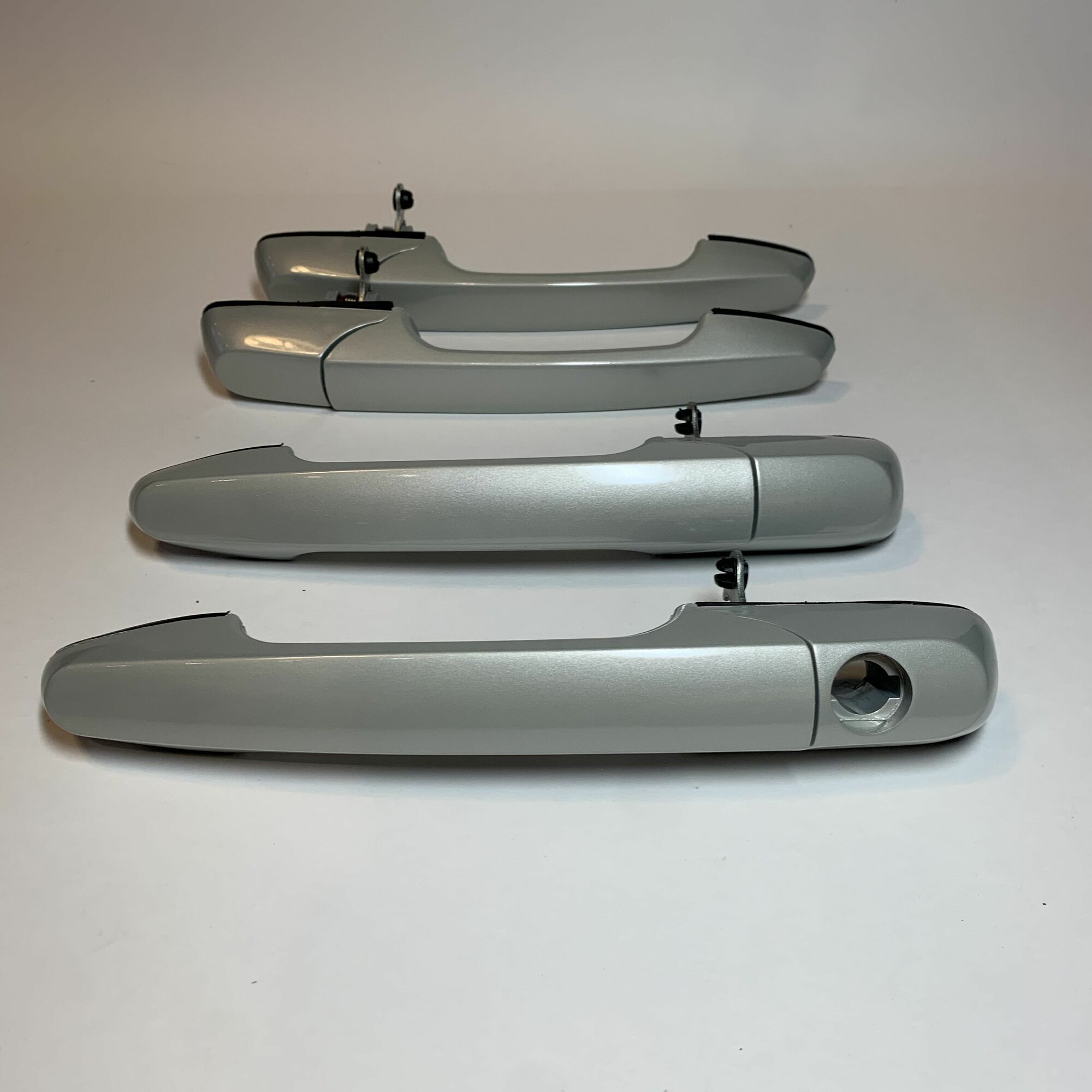 Ручка дверей наружные Ваз 2109, 21099, 2114, 2115 окрашенные, Евро, комплект 4шт, цвет Жемчуг (230)