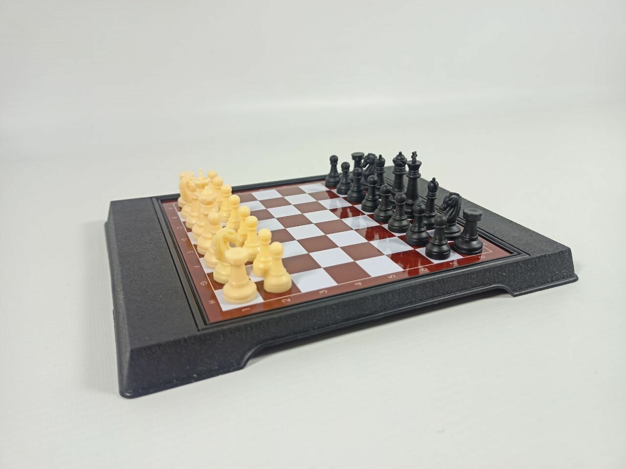 Шахматы в дорогу/ настольная игра/ игры для всей семьи