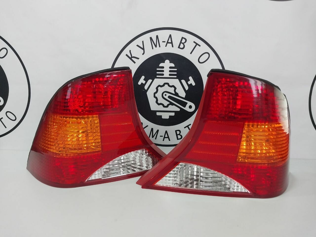 Задние фонари Форд Фокус 1 седан 1998-2005 DEPO отличное качество Ford Focus 1