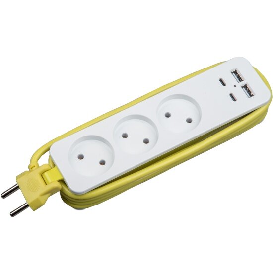 Удлинитель Uniel серии Travel, шнур 1,8м, 3 гнездa S-CT3-1,8UC WHITE/GREEN