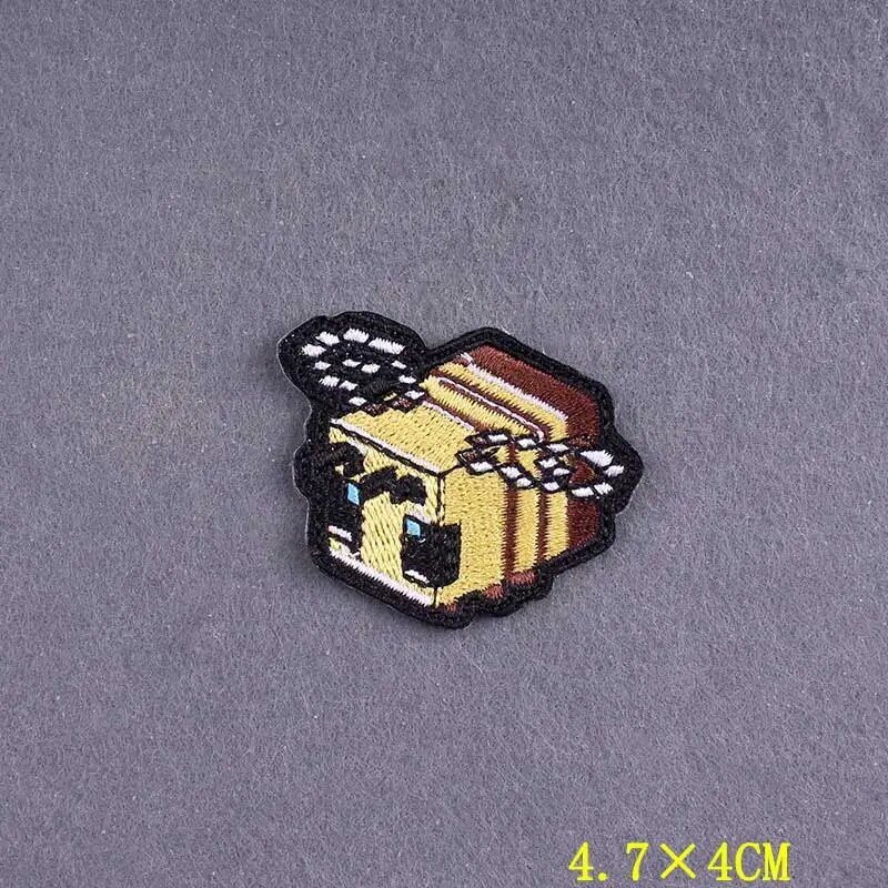 Вышитая нашивка Minecraft пчела, 4.7x4см, PE8665CT