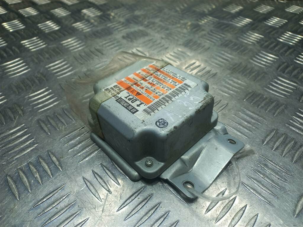 Блок управления SRS (AIR BAG) Б/У для SUZUKI JIMNY III рестайлинг (2005—2012) 3891076JD0