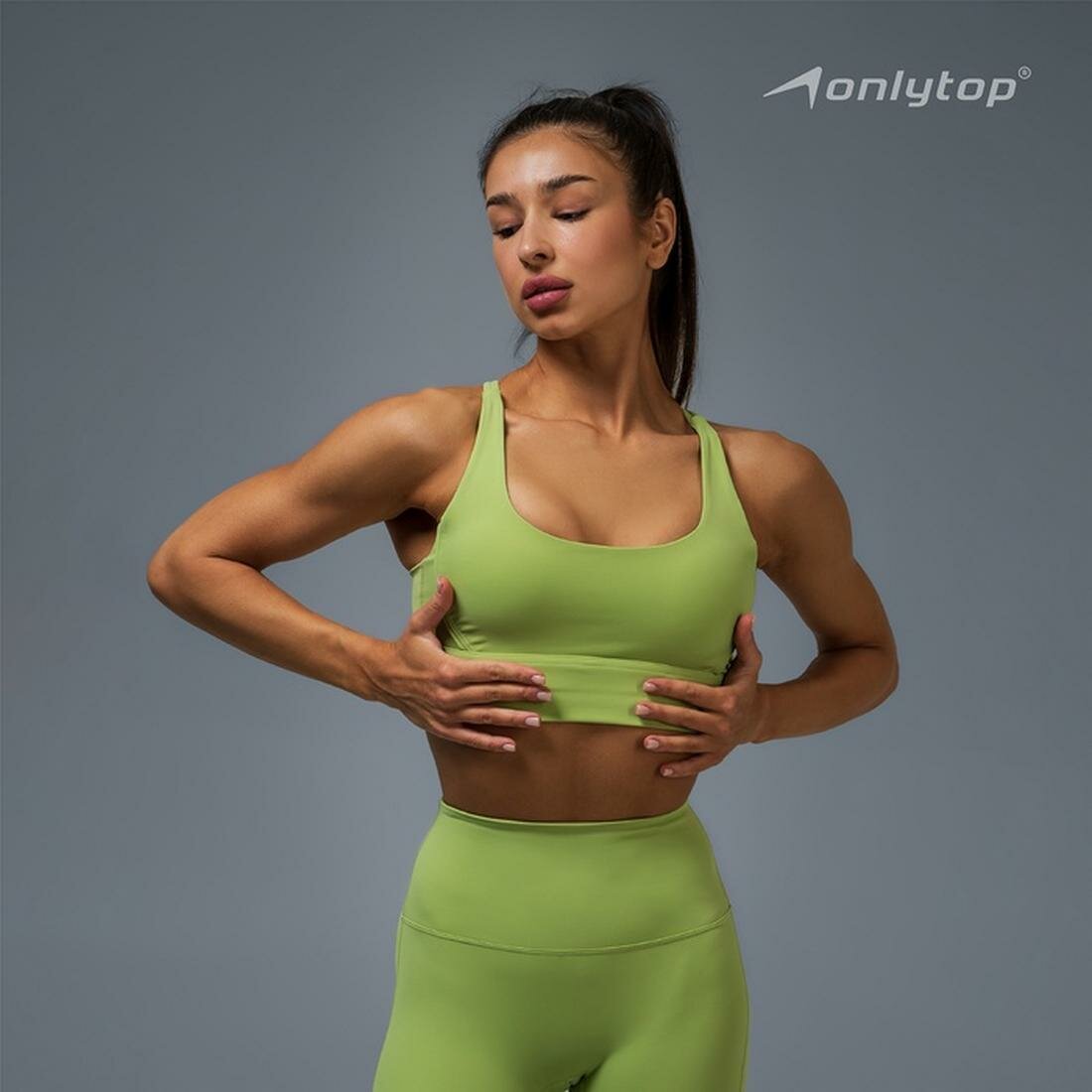 Топ спортивный Sculpt