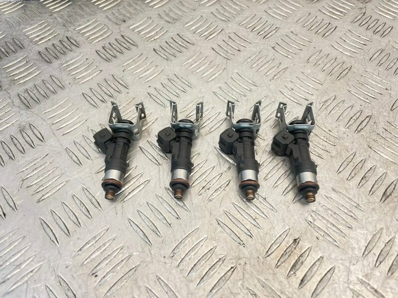 Б/У инжектор, форсунка Ford Focus 2011 CB8 IQDB nв наличии 4 штnцена за 1 шт 57694 FORD арт. 1538984