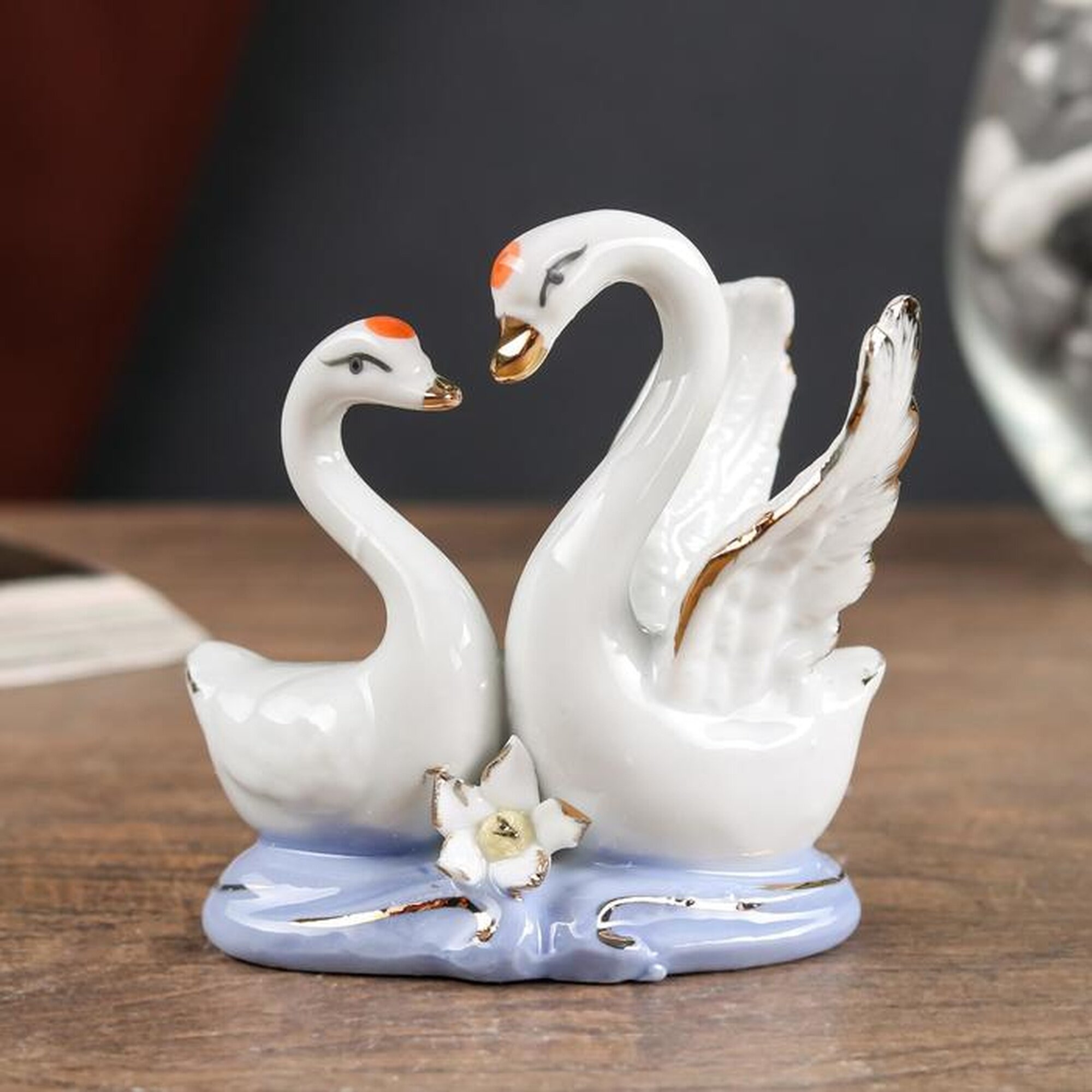 Статуэтка Сима-ленд "2 лебедя", керамическая, глазурь, 8 x 7 см