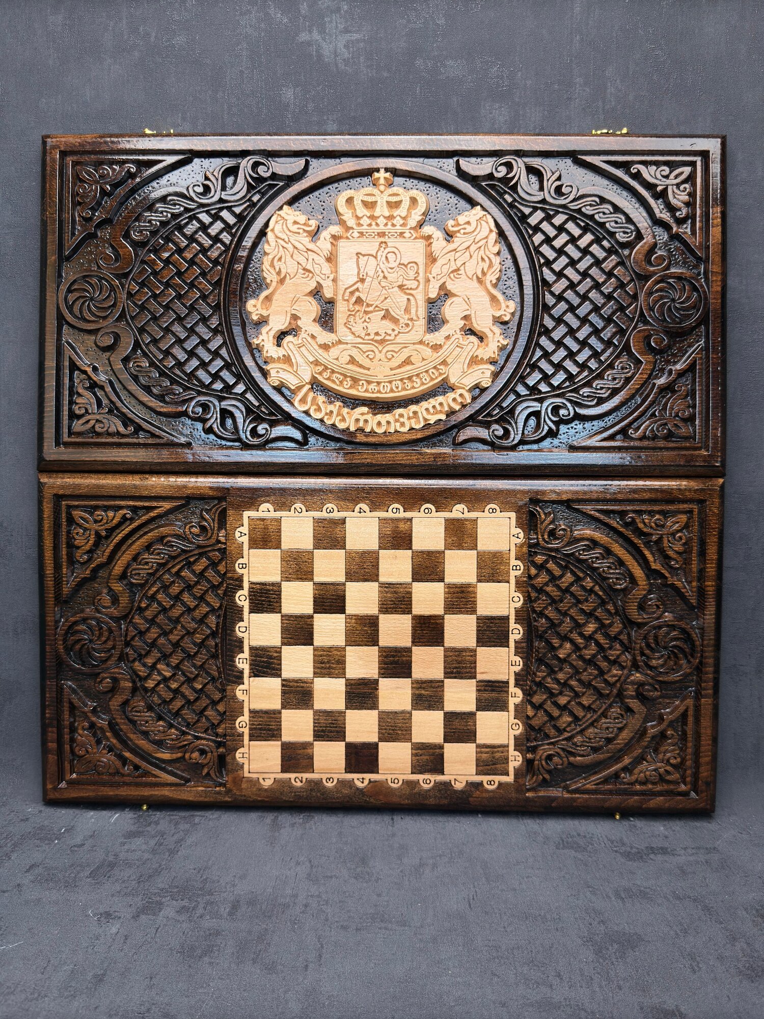 Нарды Резные Деревянные "Герб Грузии", большие 60см