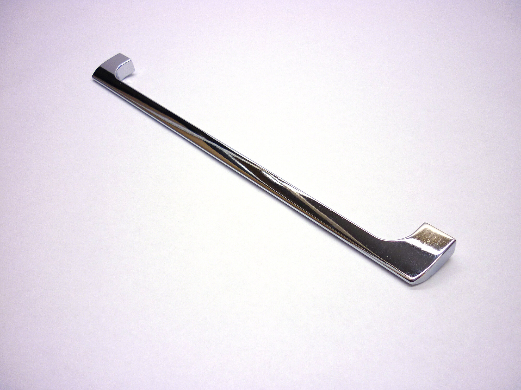 Ручка-скоба Валмакс FS-079 256 хром глянцевая