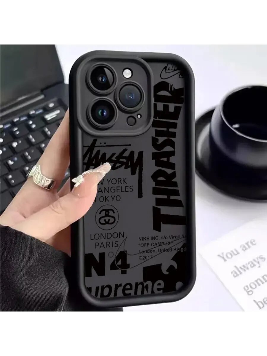 Чехол на IPHONE 17 PRO MAX черный с Граффити противоударный