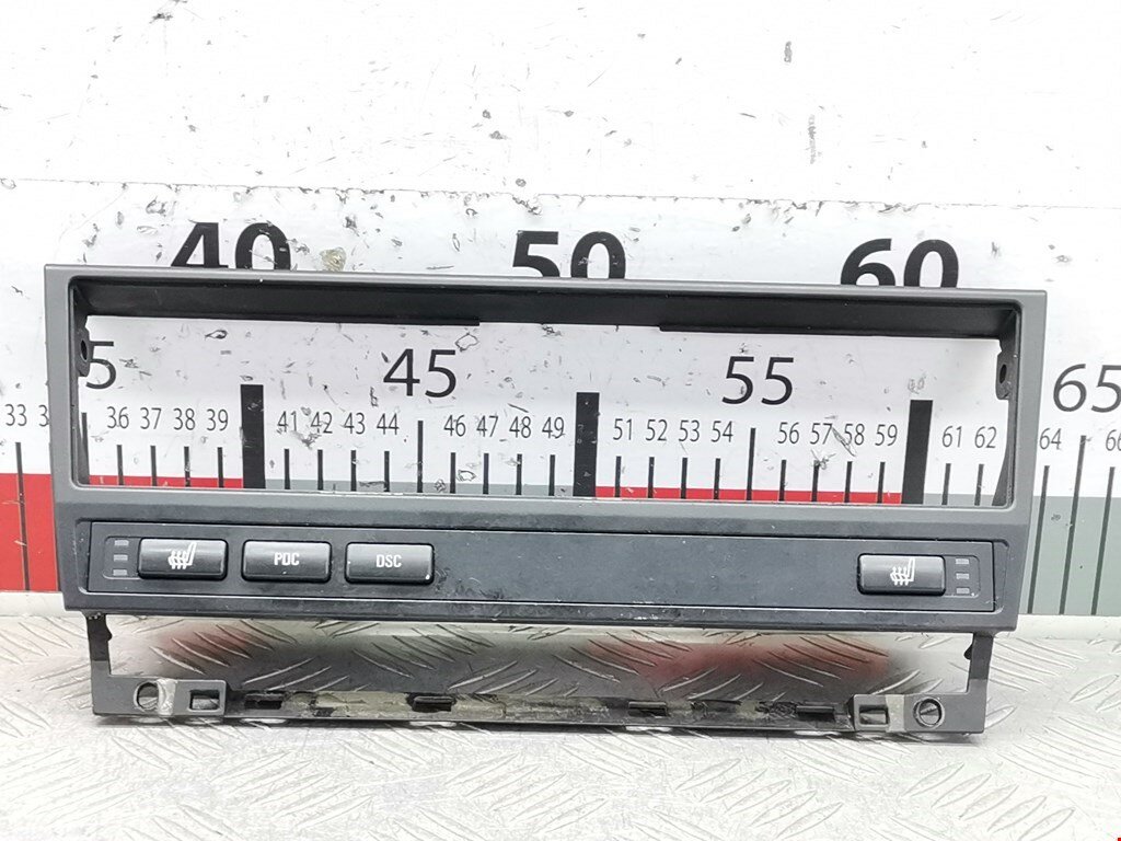 Блок кнопок BMW 5-Series (E39) 61318373715 арт. 2139915