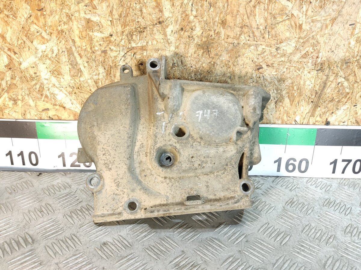 Крышка ремня грм RENAULT Megane 2003 2009 8200027196