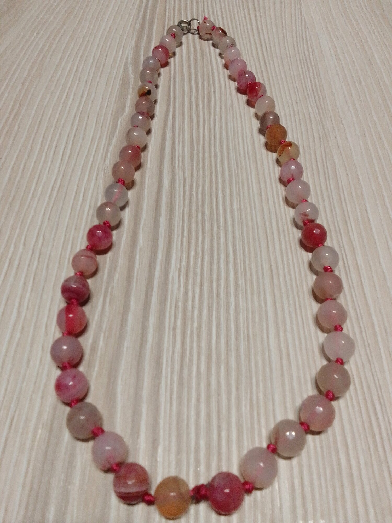 Колье, халцедон