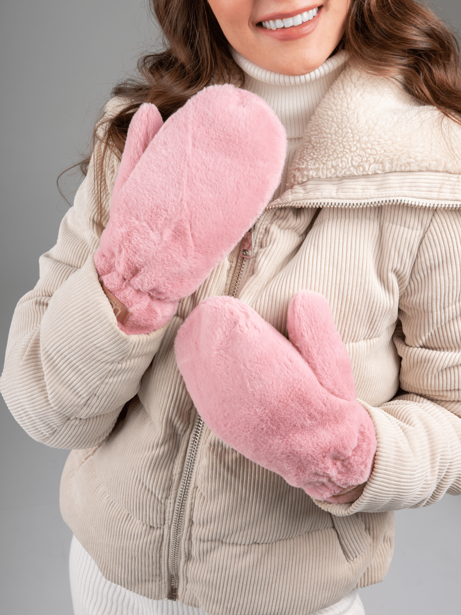 Варежки для женщин