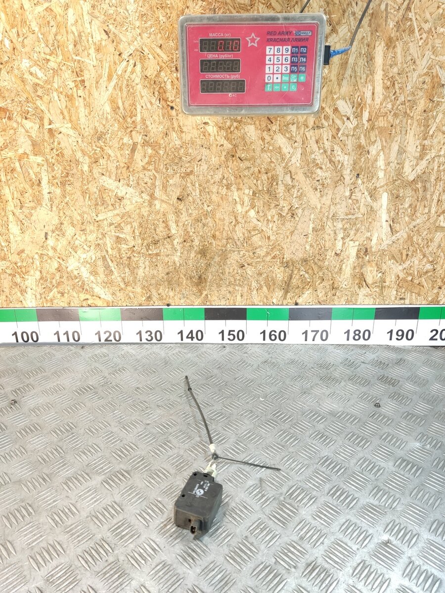 Замок лючка бензобака BMW 5 1995-2003 67118352168