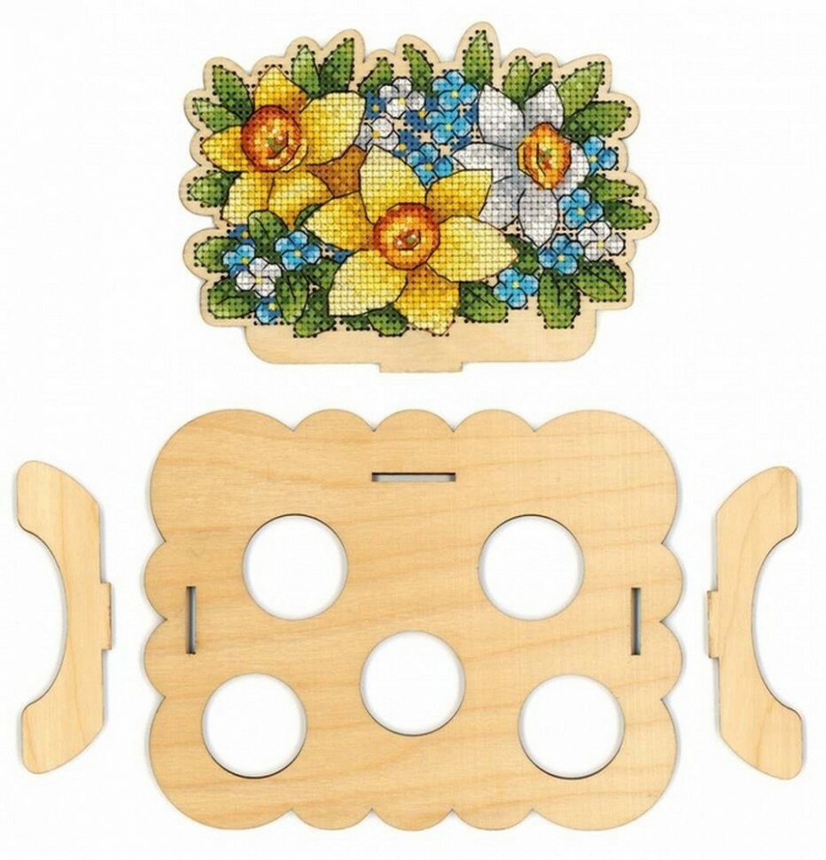 Набор для вышивания Щепка #О-012 Подставка «Цветочная» под яйца, Счетный крест, 16 x 13 x 13 см