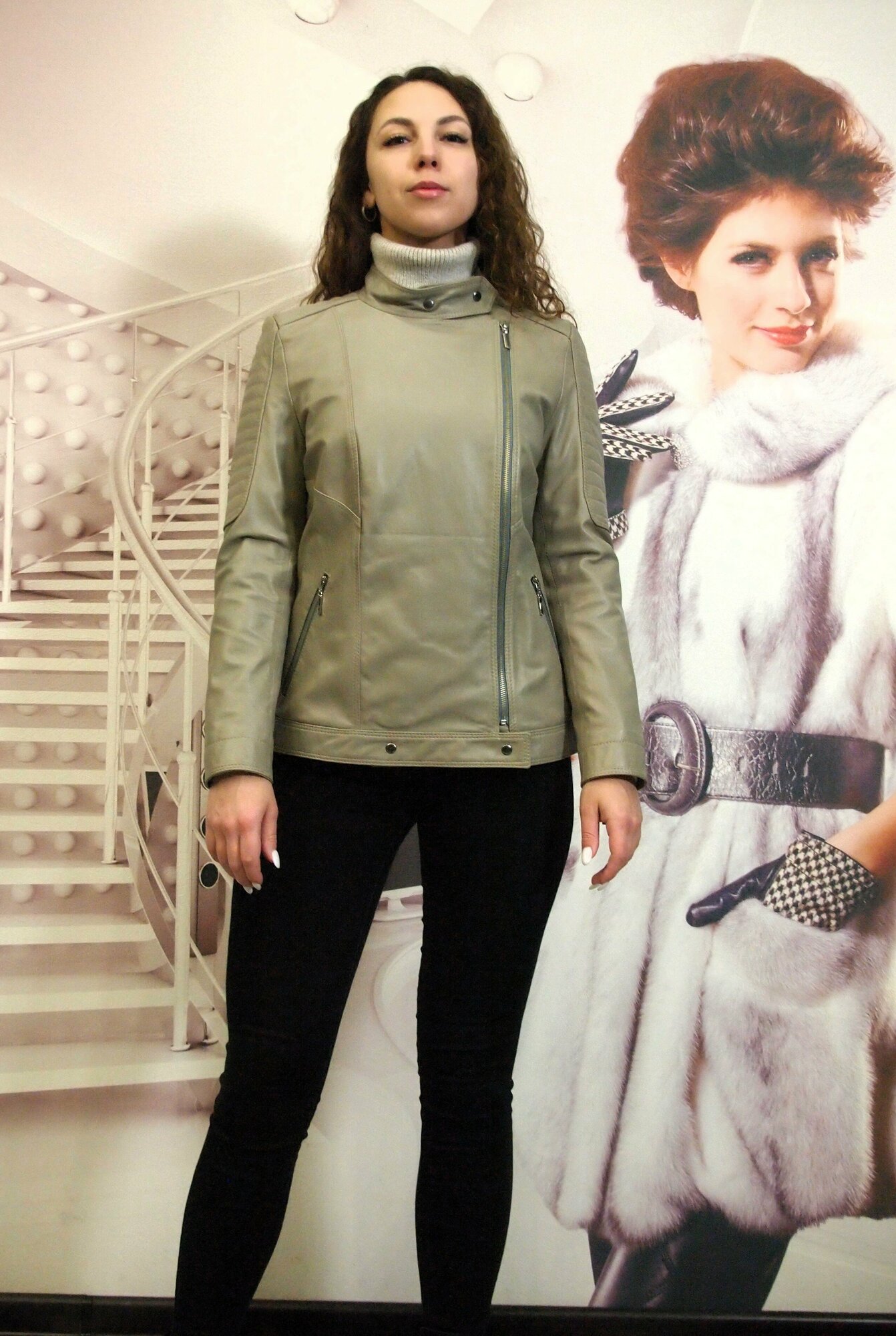 Куртка кожаная