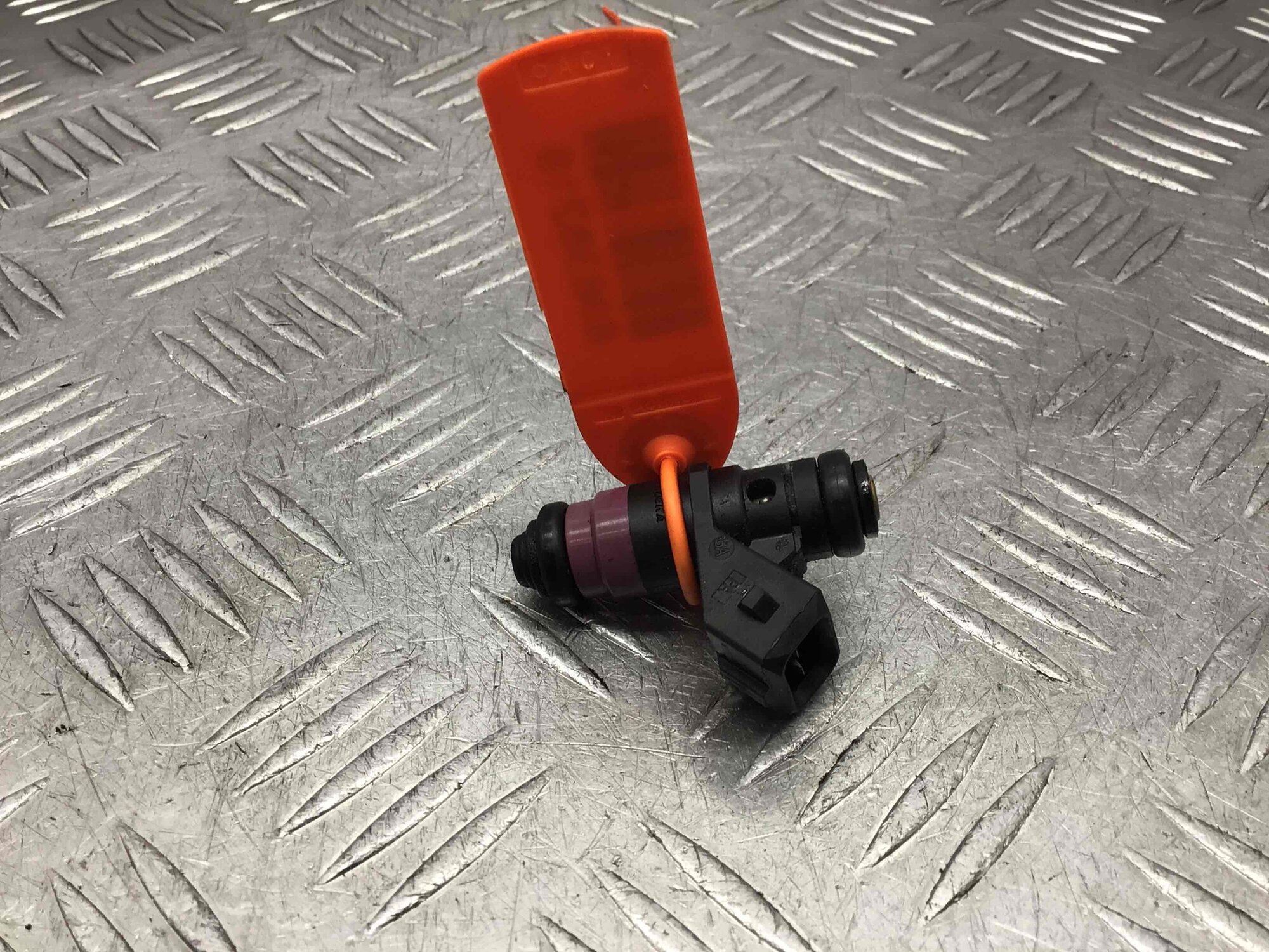 Б/У Форсунка Renault Megane 2 поколение [рестайлинг] (2006-2009) 2007 г.