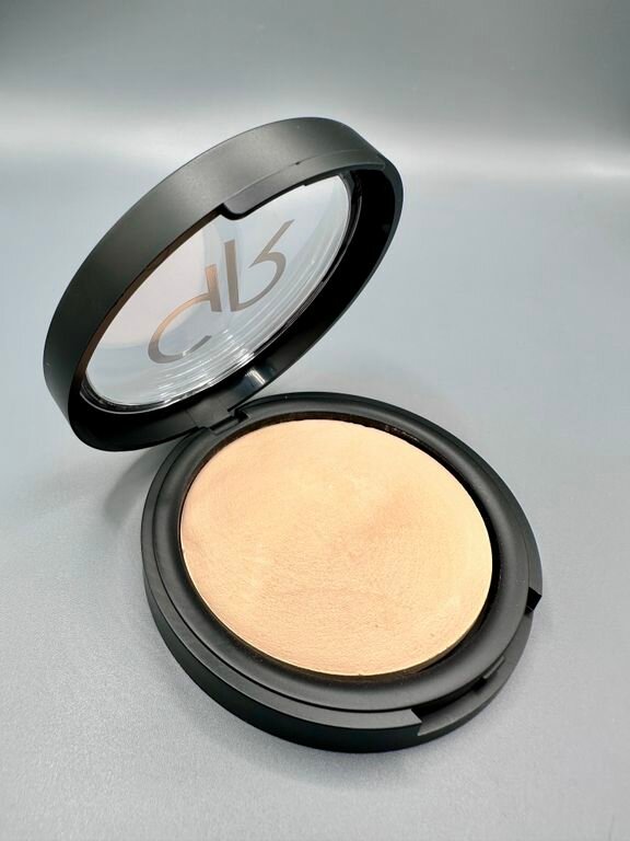 Golden Rose Пудра компактная MINERAL Terracotta Powder, тон 02