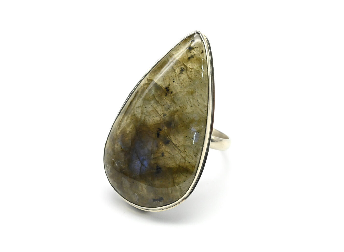 Кольцо, лабрадорит