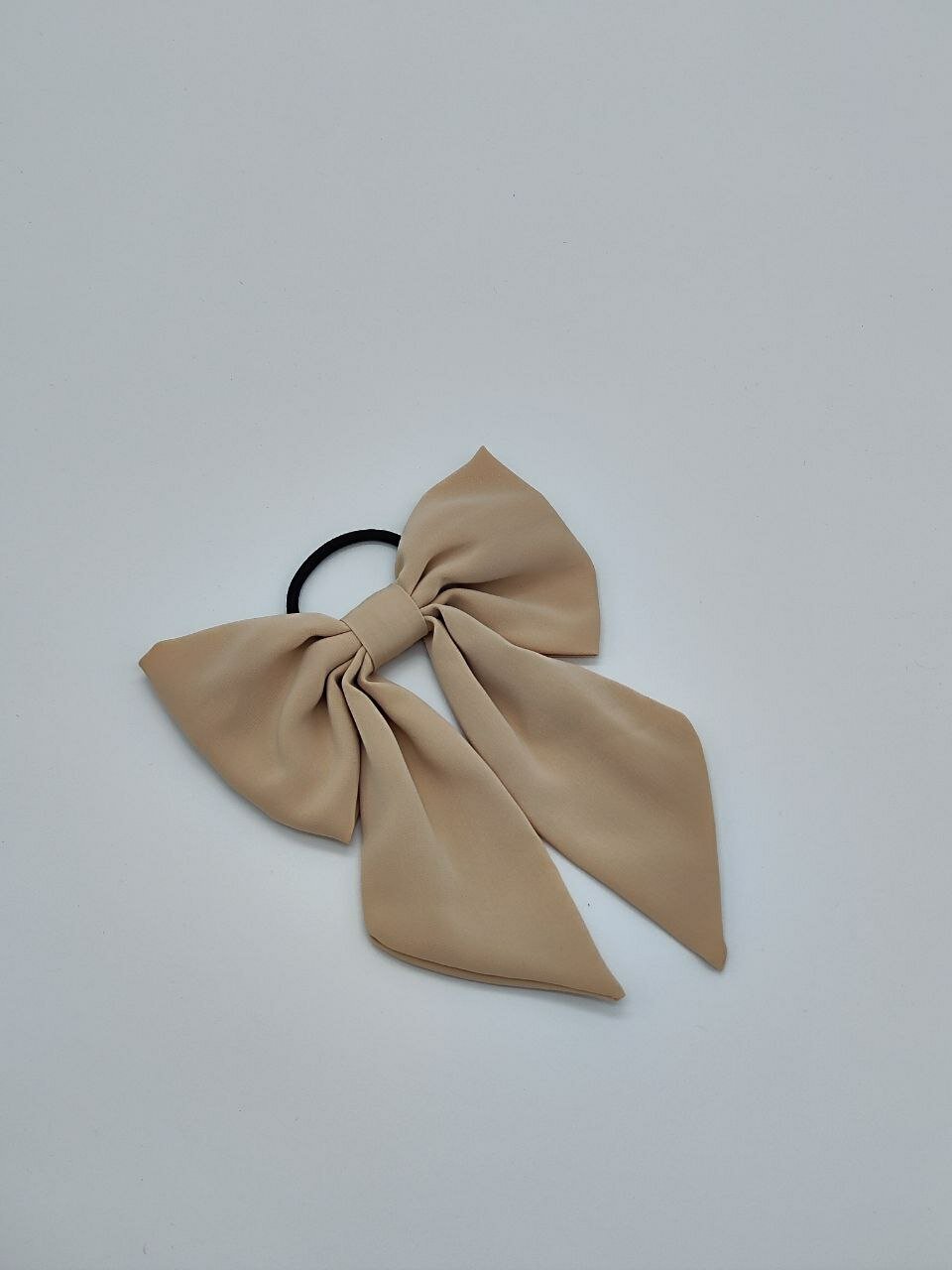 Бант резинка бежевый