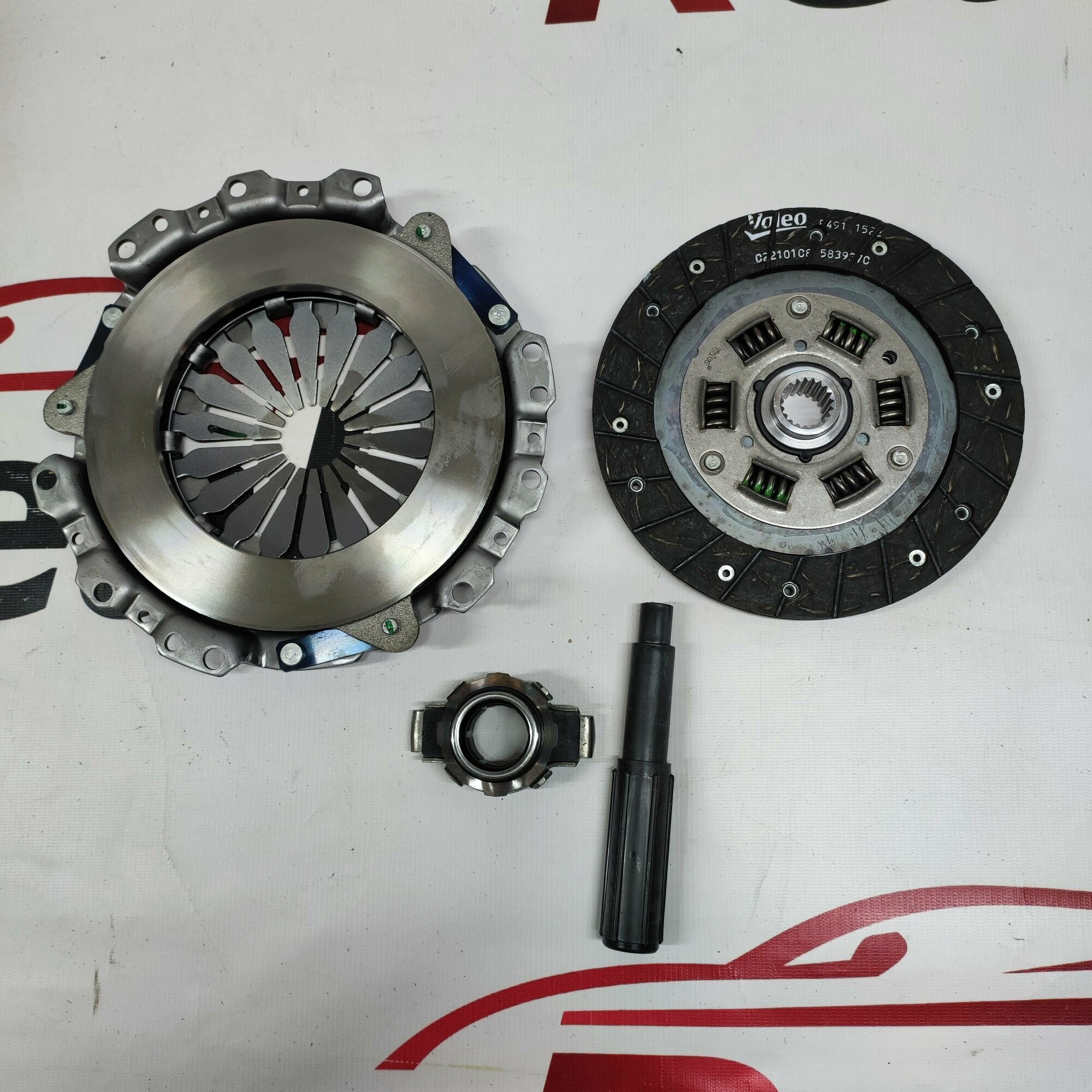 Комплект сцепление в сборе Valeo оригинал для 2108. 2109. 21099. 2113. 2114. 2115 Valeo арт. 801122