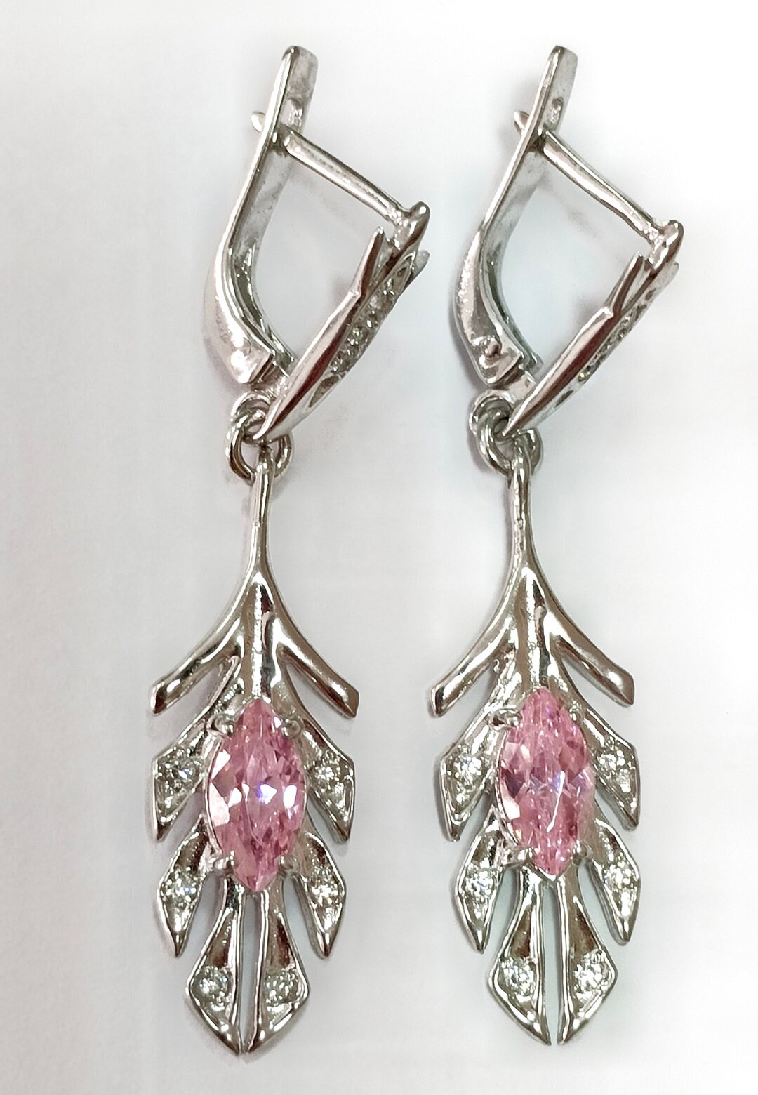 Серьги с подвесками, серебро, 925 проба, родирование, фианит