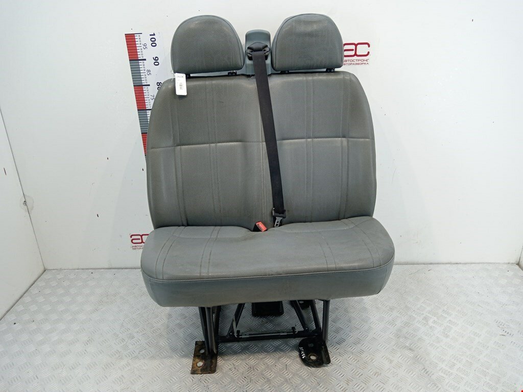 Сиденье переднее правое Ford Transit 5 1694409 арт. 2042748
