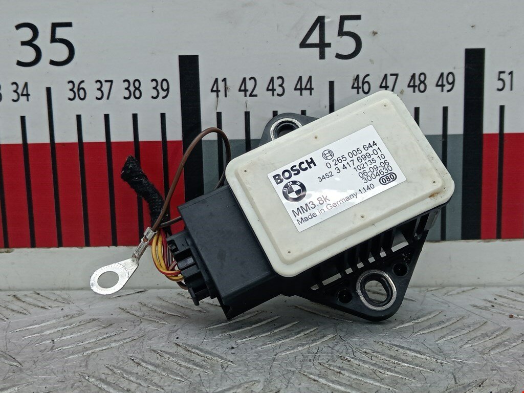Датчик ускорения (курсовой устойчивости уровня оборотов) BMW X3 (E83) 34523417699 арт. 1982901