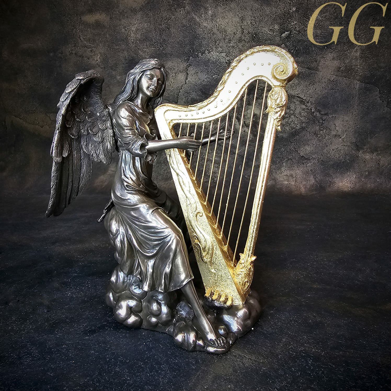 Статуэтка Veronese "Ангел, играющий на арфе"