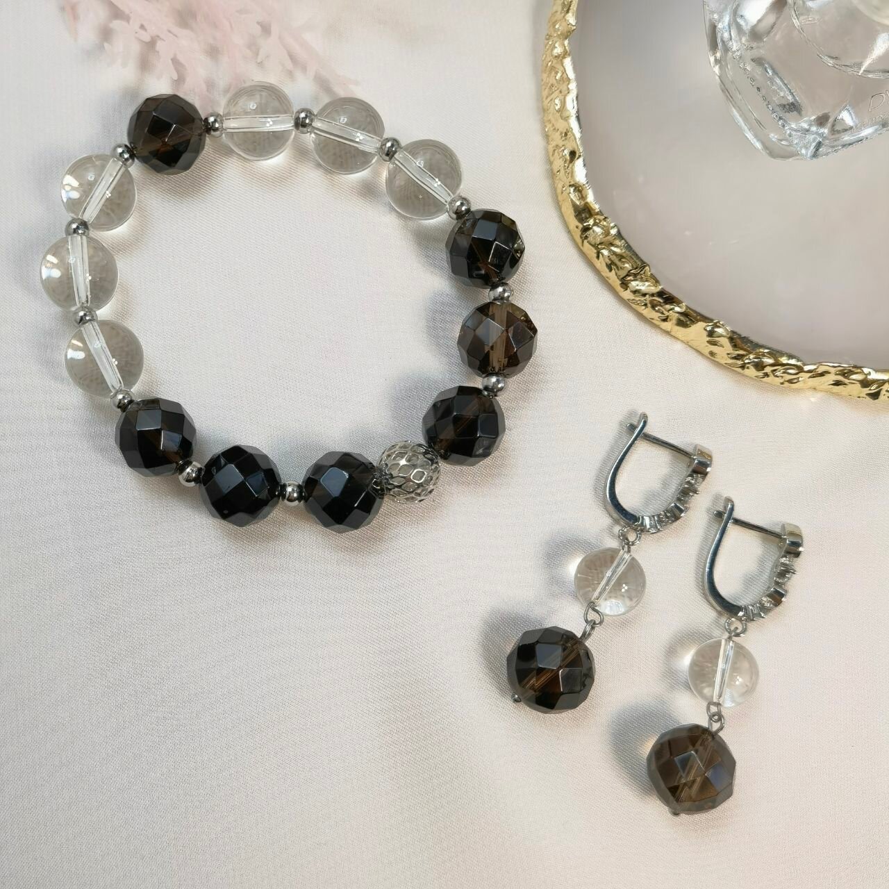 Комплект бижутерии: серьги, браслет, раухтопаз, горный хрусталь