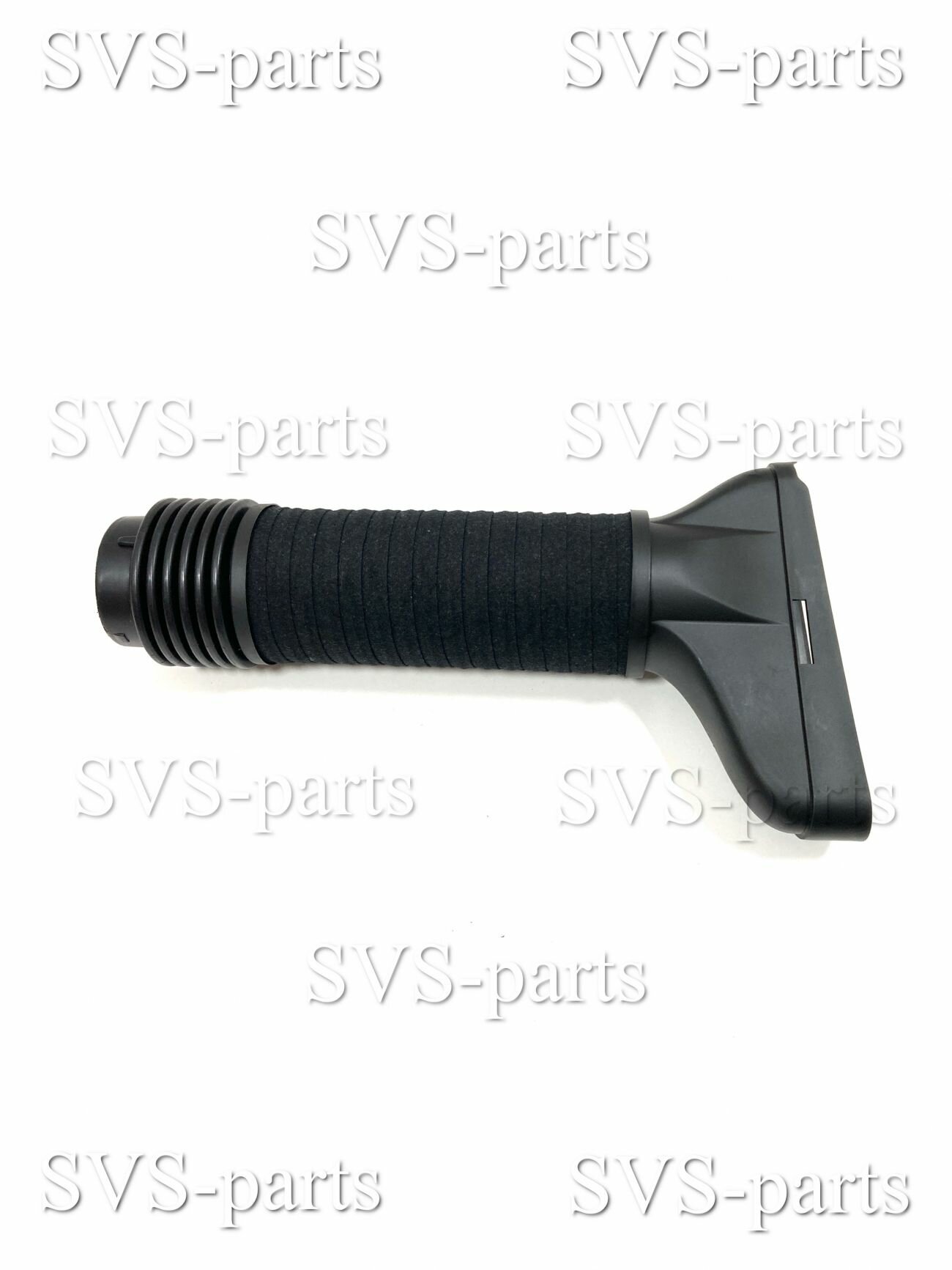 Патрубок воздушного фильтра Mercedes W212, W204, С207 OEM: A2710900982 A2710900682