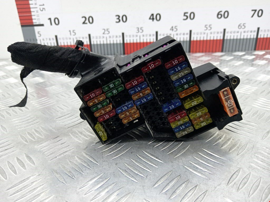 Блок предохранителей Porsche Cayenne (955/957) 7L0937559 арт. 1732127