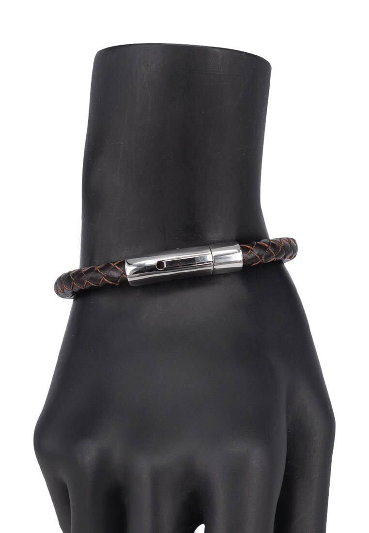 Плетеный браслет