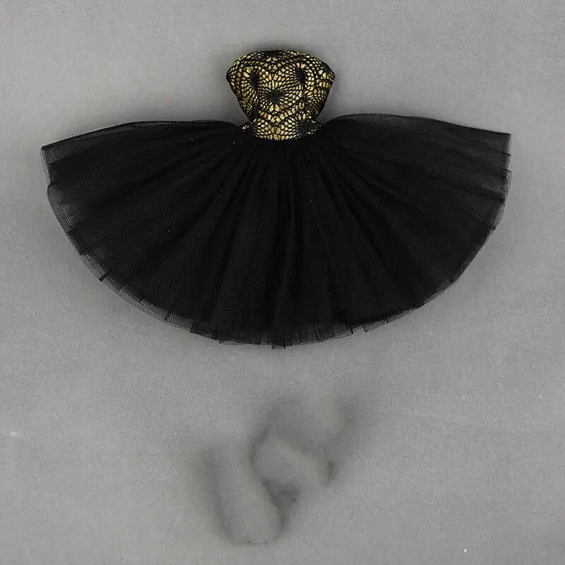 Балетное платье XINYI для куклы 1/4